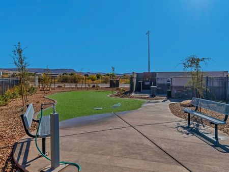 View Photos & Take A Virtual Tour | Grayhawk at River's Edge