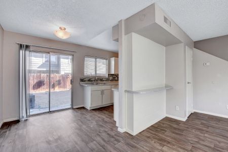 View Photos | Green Tree Apartments