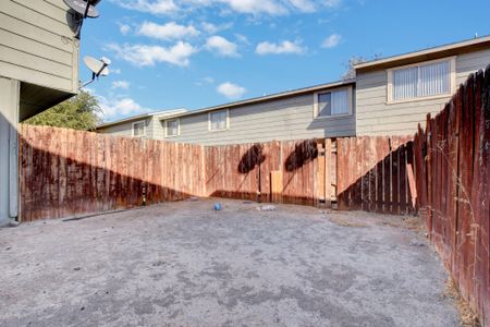 View Photos | Green Tree Apartments