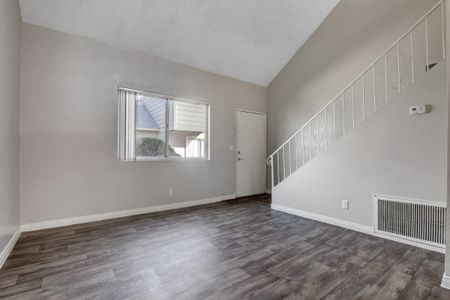 View Photos | Green Tree Apartments