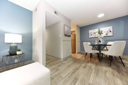 View Photos & Take A Virtual Tour | Emerson at Harding