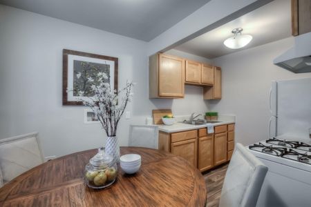 View Photos | Viewcrest Village