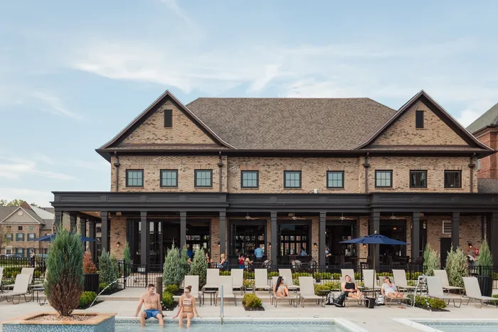 Explore the Gallery: Townhomes & Apartments in Hilliard, OH