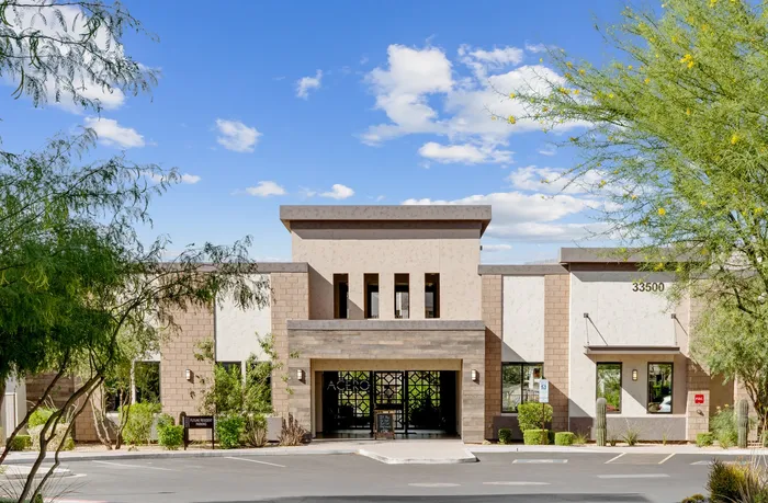 1, 2, and 3-Bedroom Apartments in North Phoenix, AZ | Layout | ACERO ...