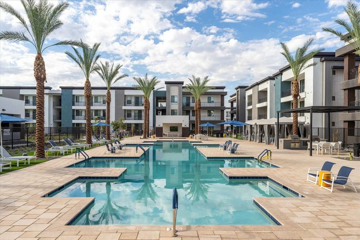 1, 2, & 3-BR Apartments in Mesa, AZ | Acero Hawes Crossing | ACERO ...