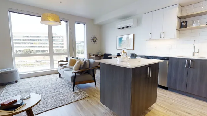 Virtual Tours & Photo Gallery: Apartments in Seattle, WA