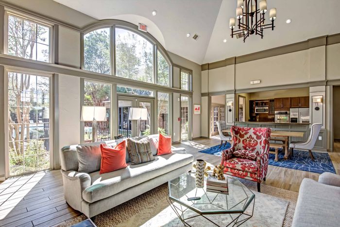 Gallery: Alister Sunset Valley Southwest Austin Apartments