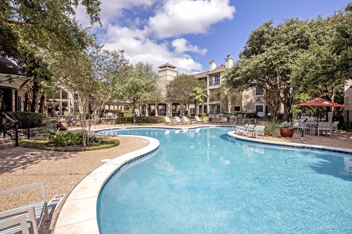 Gallery: Alister Sunset Valley Southwest Austin Apartments