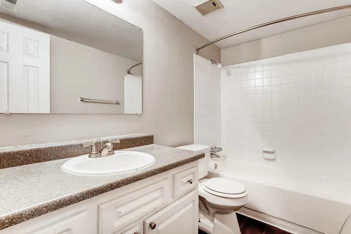 Aurora, CO, Apartments with In-Unit Washer and Dryer