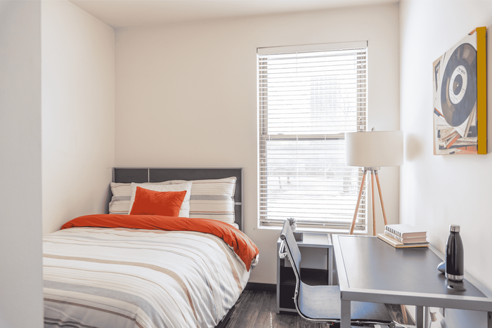 View Photos & Take A Virtual Tour | Block 75