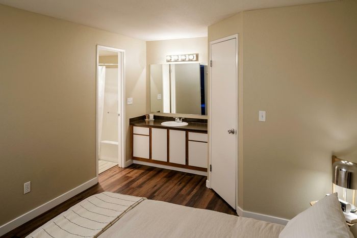 View Photos | Avana Birch Pointe