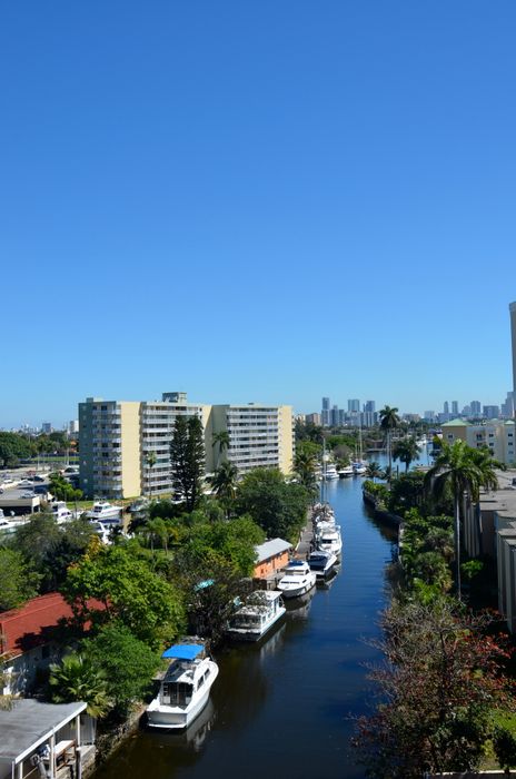 View Photos & Take A Virtual Tour | Miami Riverfront Residences
