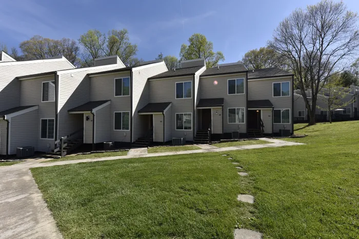 View Photos & Take A Virtual Tour | Rosemont