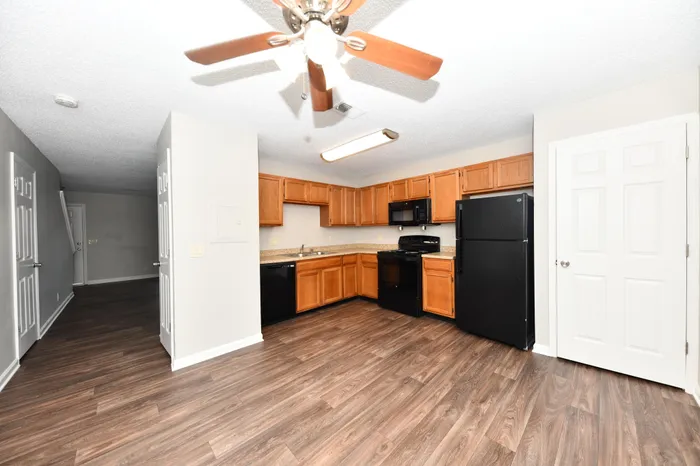 View Photos | Imperial Pointe