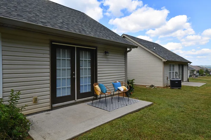 View Photos & Take A Virtual Tour | Residences at Devanshire