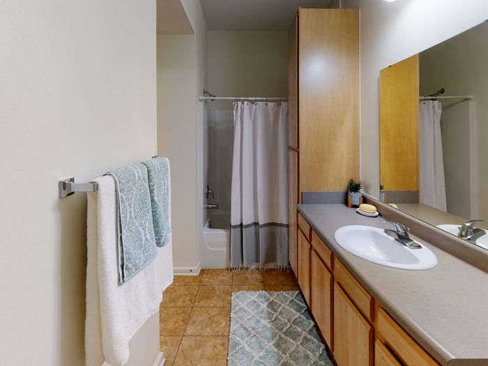 Photo Gallery at Legacy Student Living | Off-Campus Apartments Near FSU