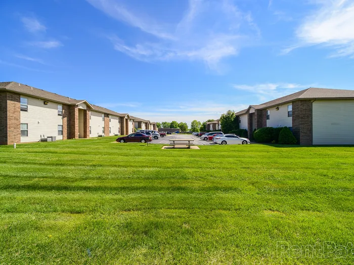 View Photos | Huntley Ridge East