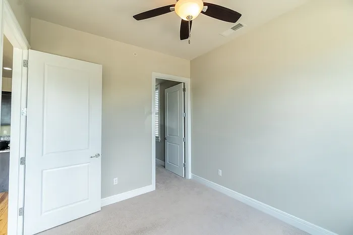 View Photos & Take A Virtual Tour | Chesterfield Lofts