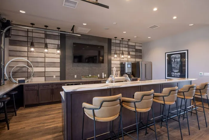 Photos & Virtual Tour | Peakline at Copperleaf | Apartments in Aurora, CO