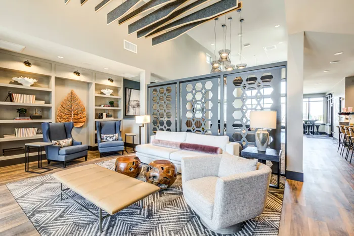 Photos & Virtual Tour | Peakline at Copperleaf | Apartments in Aurora, CO