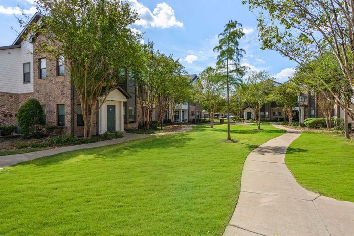 Photos & Tours | Avenues at Northpointe | Tomball Apartments