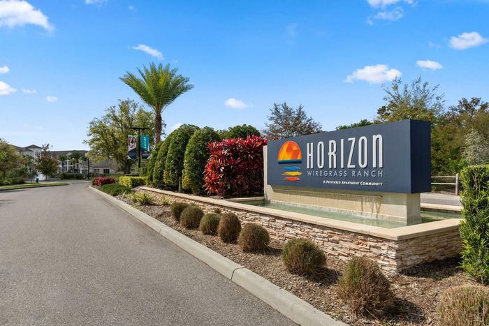 Photos | Horizon Wiregrass Ranch | Apartments in Wesley Chapel, FL