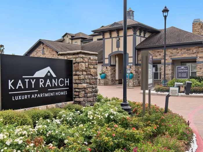 Photos of Luxury Apartments in Katy TX | Katy Ranch