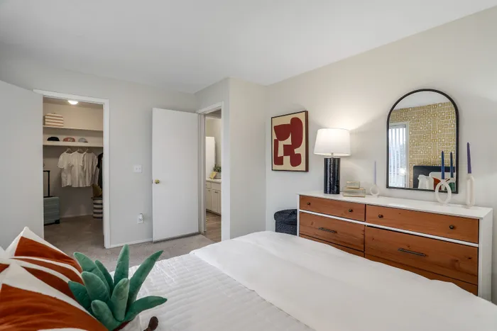 View Photos | Independence Green Apts