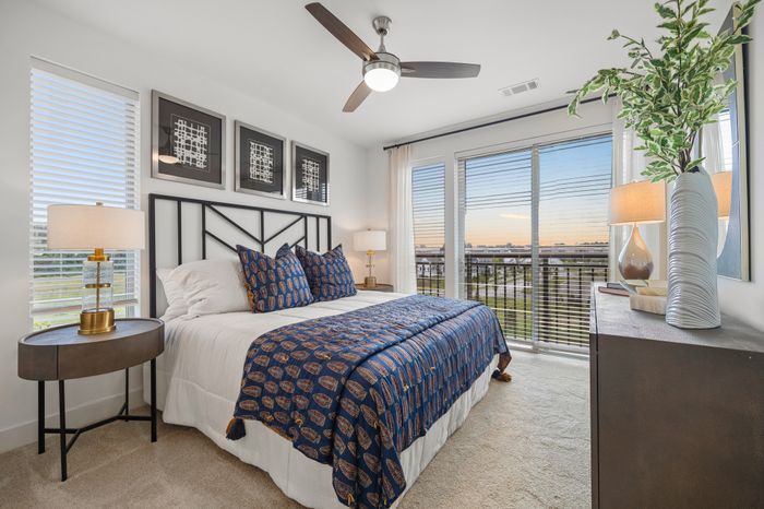 Plymouth Apartments | Gallery | Hanover Colony Place