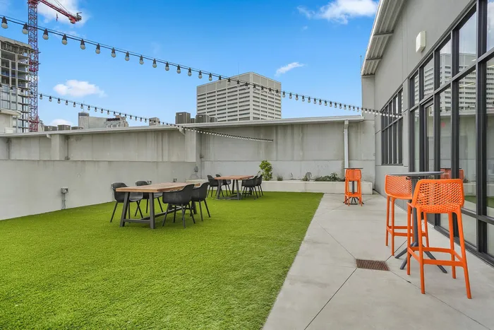 View Photos & Take A Virtual Tour | Castleberry Park